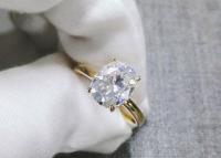 China 1.5ct Oval Cut Lab Grown Moissanite Ring 14K Gold Material 0.7×0.9cm size for sale