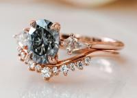 China 1ct Lab Grown Moissanite Ring 9K Grey color for engagement ODM for sale