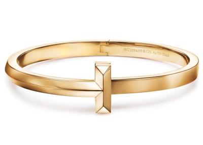 China 18K T1 Wide Diamond Hinged Bangle 43.31g weight for Anniversary for sale