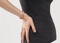 China 15mm Width 18K Solid Gold Jewellery Gold T Bangle 6.25inch Size ODM for sale