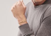 China 15mm Width 18K Solid Gold Jewellery Gold T Bangle 6.25inch Size ODM for sale