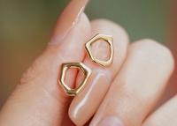China Irregular Circle 9k Gold Earrings 8mm Dimension for Anniversary for sale