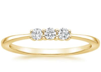 China Stone Size 3mm 14K Yellow Gold Jewelry , 3 Stone Engagement Ring Claw Setting Type for sale