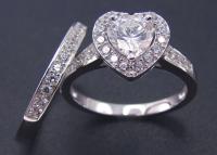 China Brilliant Cut 1 Carat Heart Diamond Ring 1pcs 6.5MM Stone Size for sale