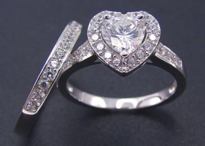China Brilliant Cut 1 Carat Heart Diamond Ring 1pcs 6.5MM Stone Size for sale
