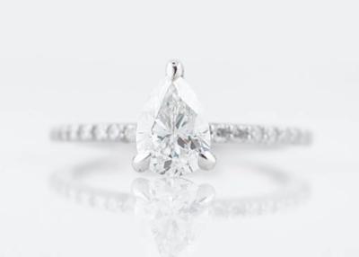 China White Gold Real Diamond Jewellery Ring 1.33ct Pear Cut PS 6×8mm For Engagement for sale