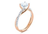 China Round Criss Cross Diamond Ring Gold , 4 Prong Engagement Ring 6mm Size for sale