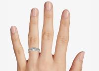 China 0.1ct RD3.0MM Promise Engagement And Wedding Ring Set 3.21g Weight for sale
