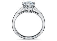 China 14K White Gold Heart Shaped Diamond Engagement Ring 0.6ct OEM ODM for sale