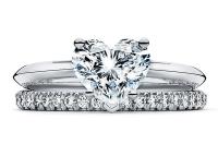 China 14K White Gold Heart Shaped Diamond Engagement Ring 0.6ct OEM ODM for sale
