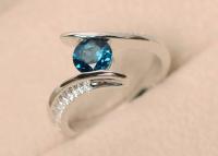 China Fancy Shank Blue Diamond Engagement Ring , OEM ODM 14K White Gold Ring for sale