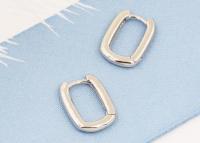 China Oval Hoop 9K Gold Earrings 2mm Thickness With 6x10mm Inner Diameter for sale