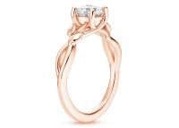 China OEM Heart Shape Moissanite Ring , 5.5mm 9k Rose Gold Ring 0.6 Carat for sale