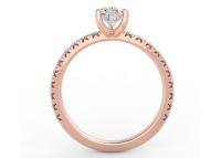 China Wedding18K Rose Gold Ring Pear Cut 0.80ct DGC Certificate ODM for sale