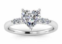 China 0.8ct 9K Silver Ring Heart Shape With Lab Diamond 6MM Dimension for sale