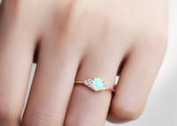 China Cobochon Cut 9K Gold Ring , 0.5ct Natural Opal Ring 5×7MM Size for sale