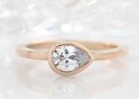China 0.77ct Yellow Gold Wedding Ring , ODM Bezel Set Engagement Ring for Lady for sale