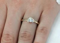 China 0.77ct Yellow Gold Wedding Ring , ODM Bezel Set Engagement Ring for Lady for sale
