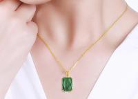 China Vintage 14K Gold Necklaces 2.67ct 8×10mm With Natural Emerald Pendant for sale
