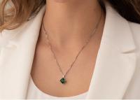 China 2.2ct Natural Emerald Pendant Necklace Princess Cut 7×7mm size for sale
