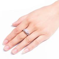 China 0.62ct 2 Carat Princess Cut Diamond Ring , 62PCS Moissanite Engagement Rings for sale