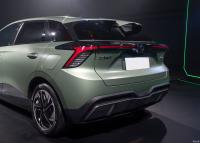 China Left Hand Driving Hatchback Electric Cars EV MG4 Mulan 425km for sale