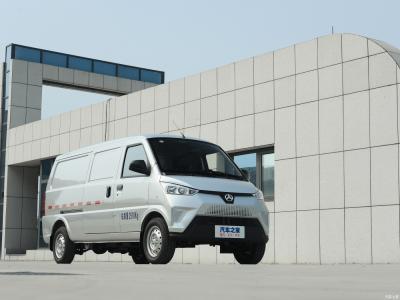 China 5 Doors EV Minivan 2 Seats 270km Mileage Electric Utility Van for sale