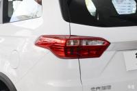 China High Speed Gasoline SUV 1.5L For Family Max Speed 160Km/H for sale