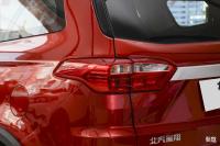 China Affordable Family Crossover Cars 7 Seats Gasoline Compact SUV BAIC Ruixiang X3 for sale