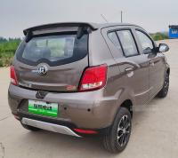 China Electric Vehicle EV Four Wheel Hatchback Home Commuting And Child Pickup Car for sale