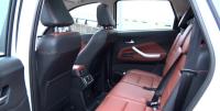 China 5MT Inventory SUV With Larger Body 7 Passengers SUV 160KMH for sale