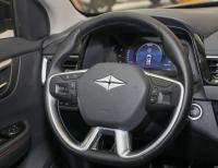 China Fast And Affordable Gasoline SUV BAIC X5 Five Doors Five/Seven Seats 156 Horsepower for sale