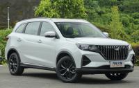 China High Tech Gasoline 7-Seater SUV From BAIC With 6 Gear 1.5L Fuel Hatchback for sale