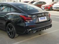 China 4 Wheel MG5 Petrol Hatchback Cars Drive 4-Door 5-Seat Left Hand Drive Vehicle Cars for sale