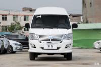 China Easy To Maneuver Electric Mini Vans Fast Charging Power Steering Aoyuan Power for sale