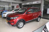 China Manual Transmission Gasoline SUV 5 Seats Sport Utility Vehicle With Fabric Seats for sale