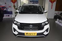 China 7 Seats Gasoline Engine SUV BAIC RUIXIANG X3 White Flexible Trunk Space Sport-Utility Vehicle for sale