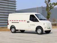 China Lightweight Electric Heating Cargo Van With 1450kg Kerb Mass 80km/H for sale