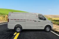 China New HM001- EK3 Dealer Space Electric Cargo Van With Reflective Sticker And 80/230 Motor Torque for sale