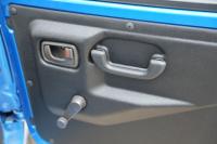 China (RHD option) Safety Feature Electric Pickup Trucks for and Min Turning Diameter ≤9m for sale