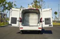 China 4865×1715×2060 Overall Dimensions Electric Vehicle Vans and with Disc Brake Type for sale