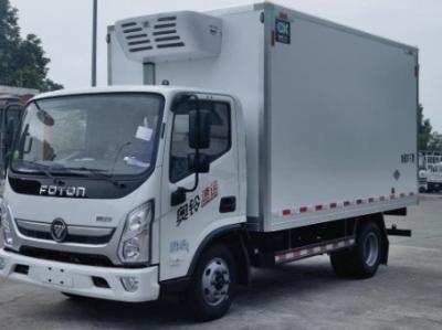 China High quality Diesel Oil Fuel Type 4X2 Refrigerated midified Truck with refrigerated box for sale