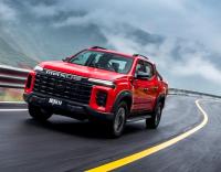 China 2.0T Automatic Diesel New Car Pickup Trucks Maxus 4 door 5 seat in stock for sale