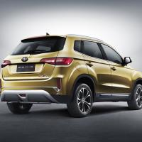 China 2024 5-Door 5-Seat Suv Flat Door 1.5L Manual Comfort Model Faw Sirius R7 Gasoline Petrol Car for sale