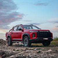 China MAXUS T90 Intelligent Connected MAXUS Luxury MPV Gasoline Pickup 185 Km/h Top Speed for sale
