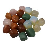 China Regional Feature Bulk Polished Lapis Lazuli Tumbled Stones for Natural Crystal Healing for sale