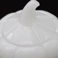 China Polished White Jade Tea Top Carving Craft in Chinese Style for High Class Home Decor for sale