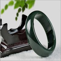 China Polished Hetian Jade Nephrite Green Bangle Bracelet with Traditional Chinese Style Design for sale