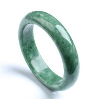 China Natural Dark Green Jade Bracelet a Timeless Piece of Jewelry for Your Collection for sale