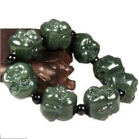 China Handheld Nature Crystal Nephrite Jade Stone Bracelet A Gift of Health and Wellness for sale